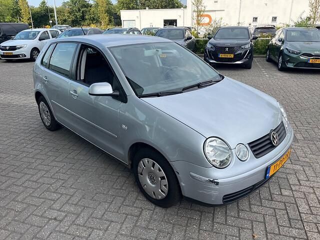 Gebruikt 2004 VW Polo 75 PK Hatchback – 3768 AM Soest (Dealer) – € 4. ...