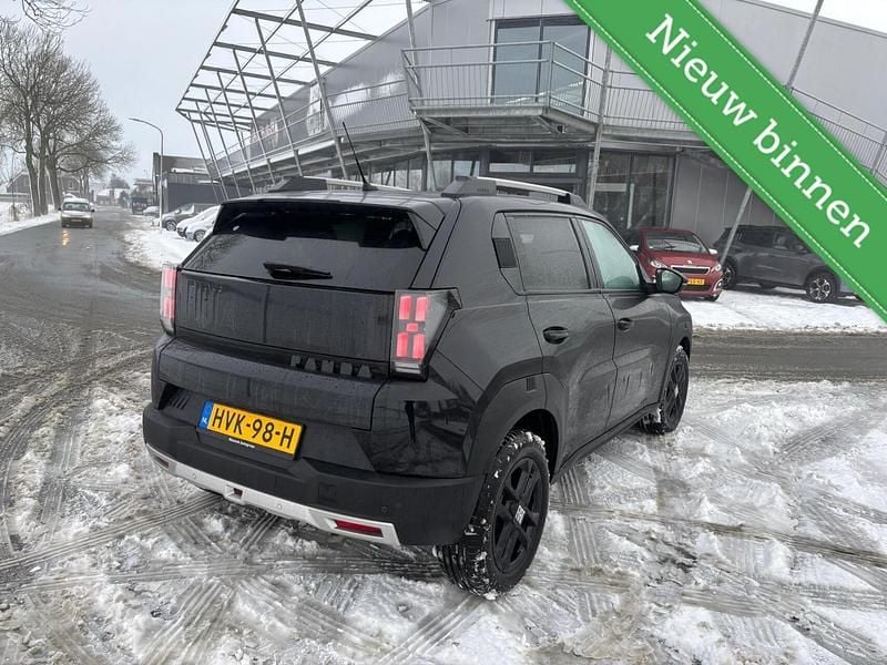 Gebruikt 2025 Fiat Grande Panda Icon 101 PK Hatchback – 9843AM ...