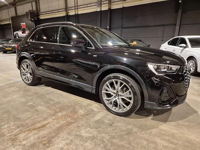 Occasion 2024 Audi Q3 S-Line 245 PK SUV – 4271BC BC Dussen (Dealer) – € ...