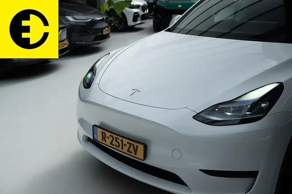 Occasion Tesla Model Y RWD 340 PK (2022) in LELYSTAD - € 30.950 | AutoUncle