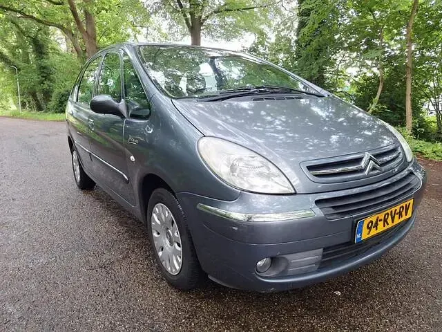 Occasion Citroën Xsara Picasso Attraction 116 PK (2005) in Enschede - € ...