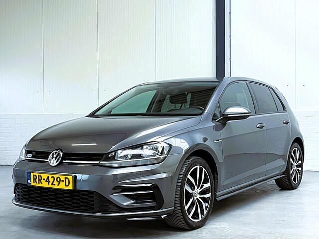 Gebruikt 2018 VW Golf VII R-line 110 PK Hatchback – 5171 PV Kaatsheuvel ...