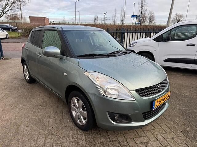 Gebruikt 2013 Suzuki Swift 94 PK Hatchback – 3364 AP Sliedrecht (Dealer ...