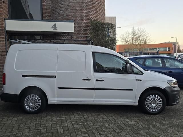 Gebruikt 2016 VW Caddy Maxi Trendline 110 PK MPV – 2984 AA Ridderkerk ...