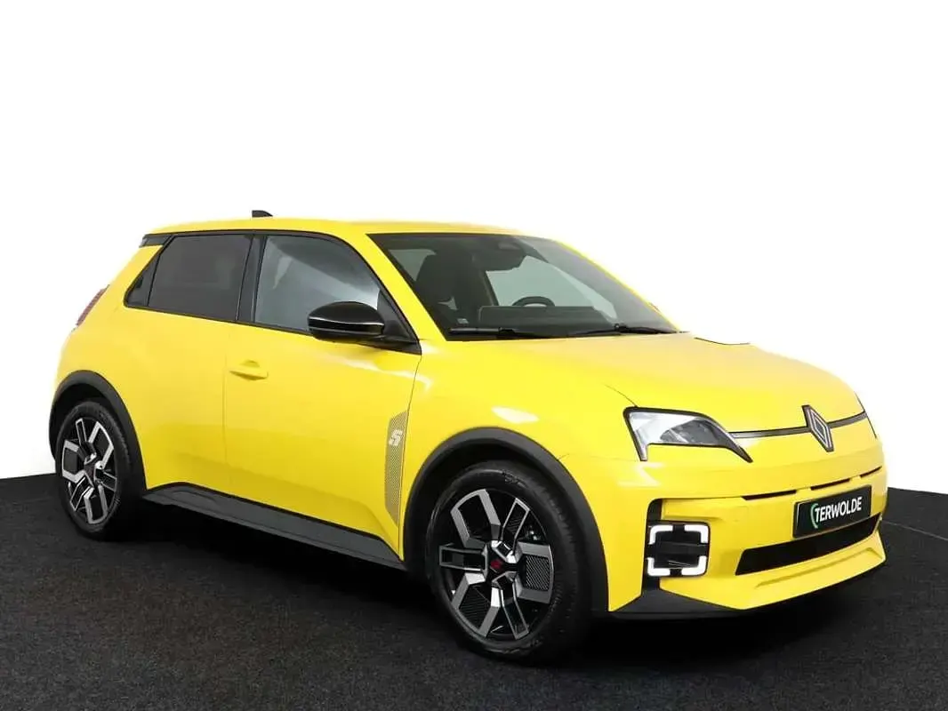 Nieuw Renault R5 Techno 150 PK (2026) in BK Groningen - € 33.540 ...