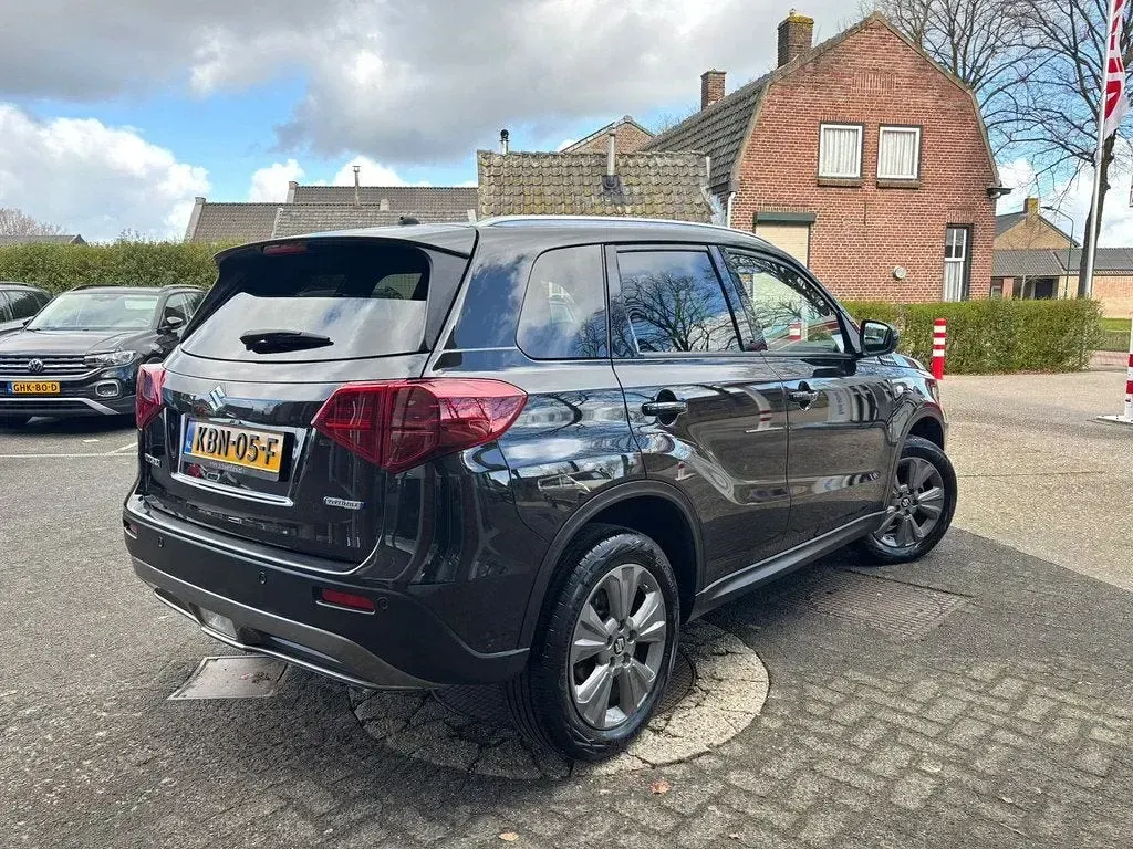 Occasion Suzuki e-Vitara 129 PK (2025) in DONGEN - € 25.450 | AutoUncle