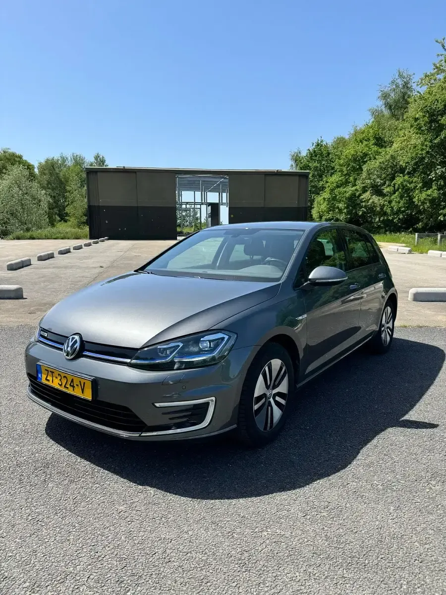 Occasion VW e-Golf 136 PK (2019) in ENSCHEDE - € 12.750 | AutoUncle