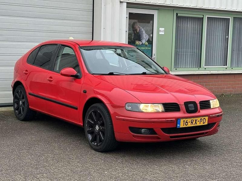 Occasion 2005 Seat Leon Stella 105 PK Hatchback – Gelderland (Dealer ...