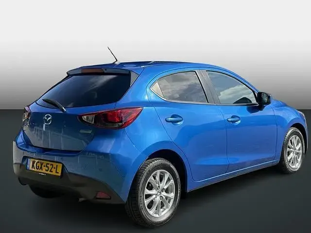 Occasion Mazda 2 Edition 90 PK (2015) in Almere - € 12.925 | AutoUncle