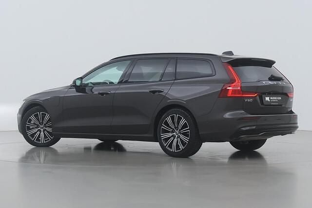 Occasion 2025 Volvo V60 Plus 341 PK Stationwagen – 8072 PD Nunspeet ...