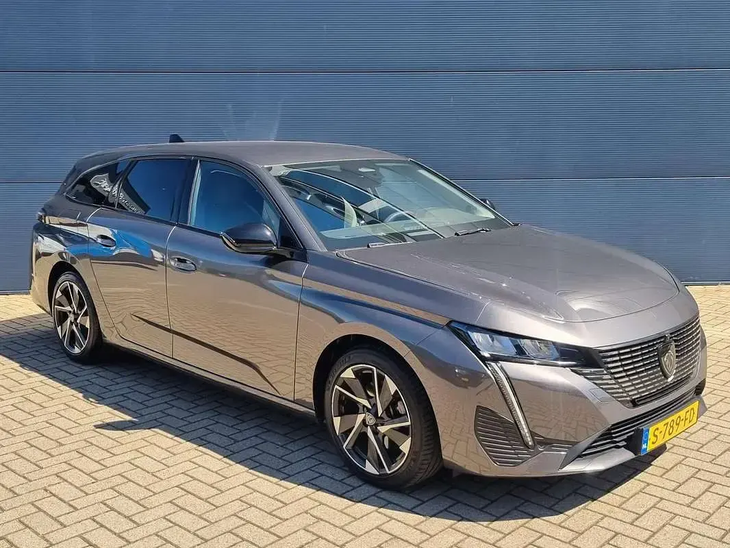 Occasion Peugeot 308 SW Allure 131 PK (2023) in CD Doetinchem - € 22. ...