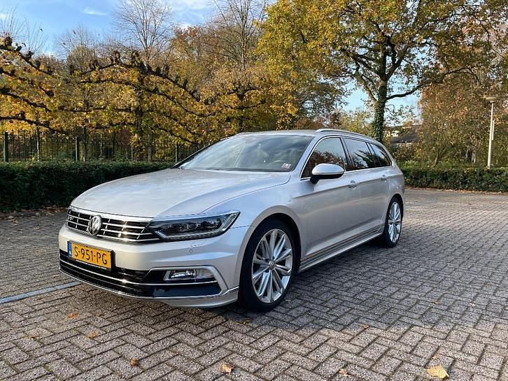 Gebruikt 2019 VW Passat R-line 149 PK Stationwagen – Noord-Holland ...