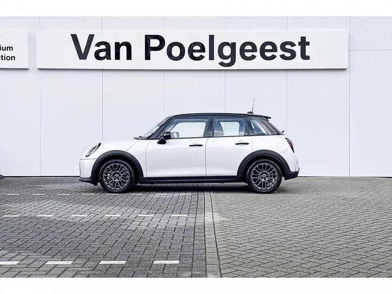 Occasion Mini Cooper Classic 156 PK (2026) in AW Naarden - € 41.971 ...