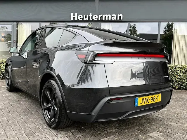 Occasion Tesla Model Y Long Range RWD 340 PK (2025) in Heteren - € 52. ...