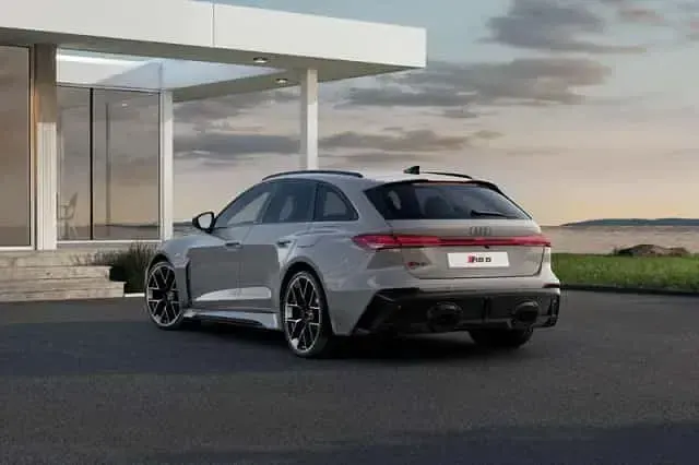 Nieuw Audi RS5 S-Line 639 PK (2026) in AZ Apeldoorn - € 140.950 | AutoUncle