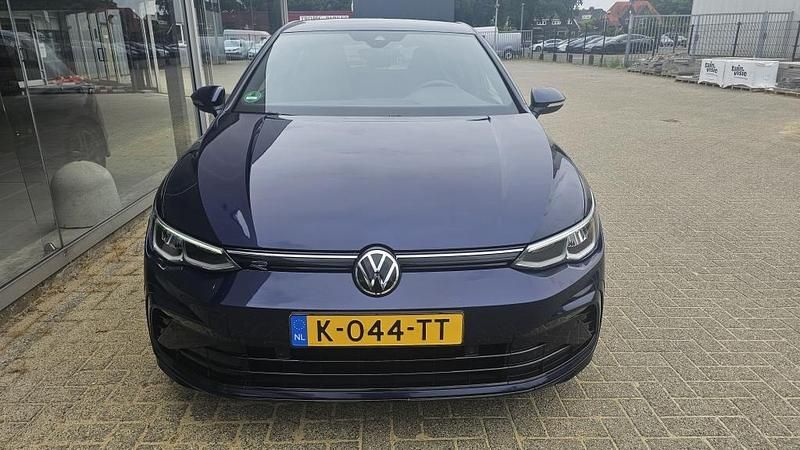 Gebruikt 2021 VW Golf VII R-line 150 PK Hatchback – 7556 BR Hengelo ...