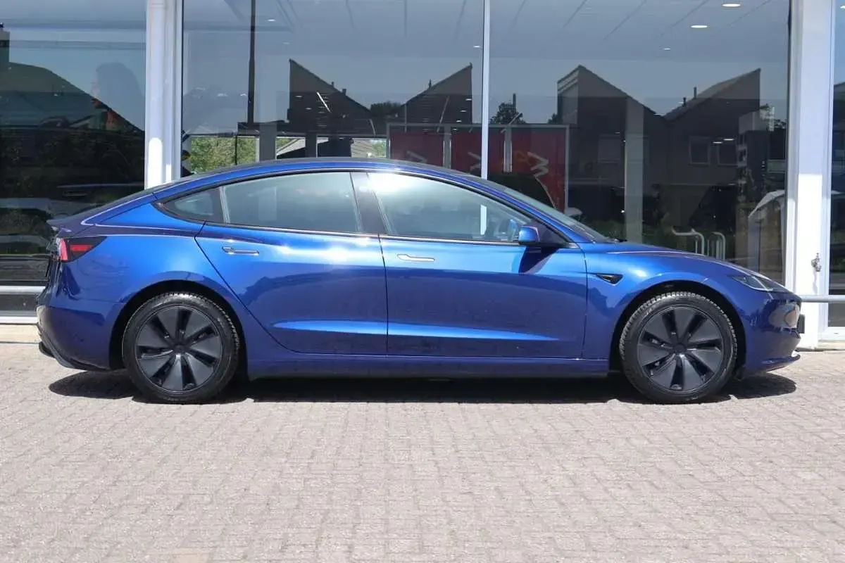 Occasion Tesla Model 3 RWD 320 PK (2024) in Kampen - € 37.950 | AutoUncle