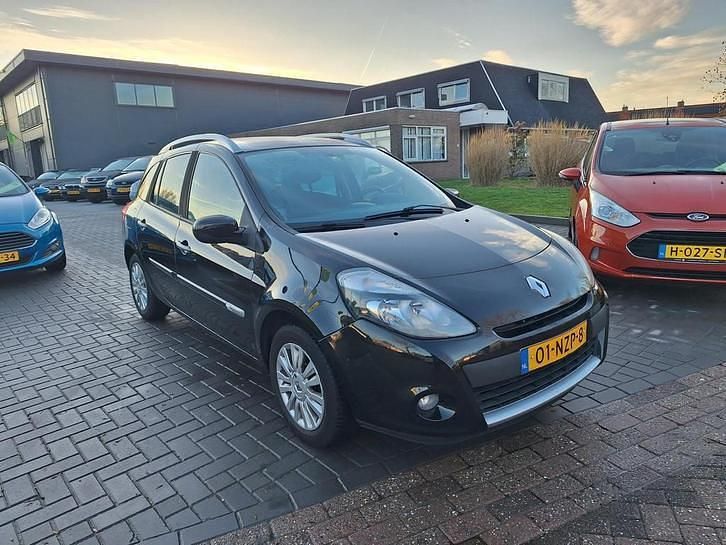 Occasion 2011 Renault Clio II Collection 75 PK Stationwagen – Noord ...