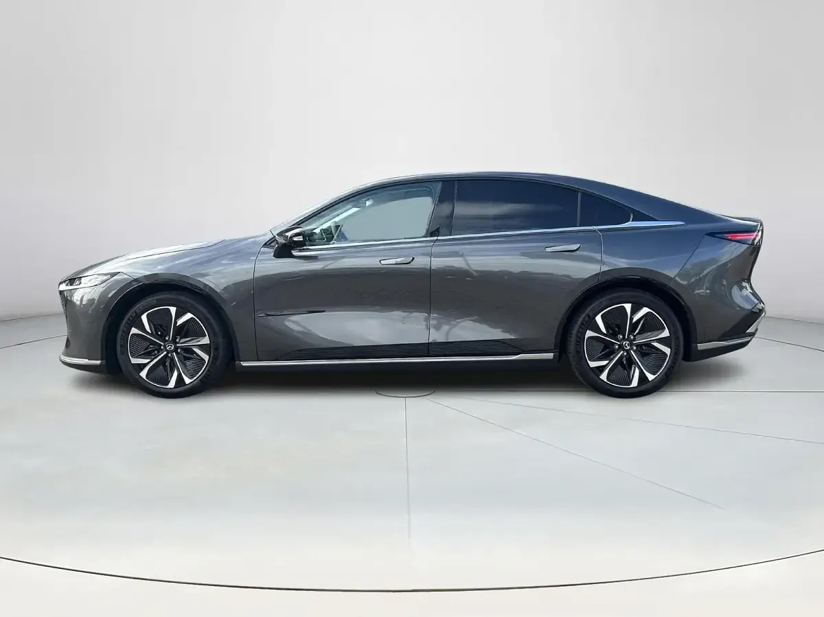 Occasion Mazda 6e Takumi-Line (2025) in 's-Hertogenbosch - € 38.740 ...