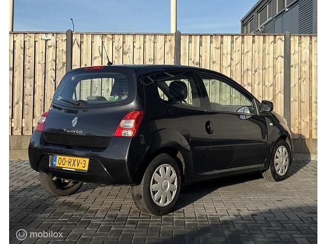 Occasion 2011 Renault Twingo Authentique 75 PK Hatchback – 7345 DN ...