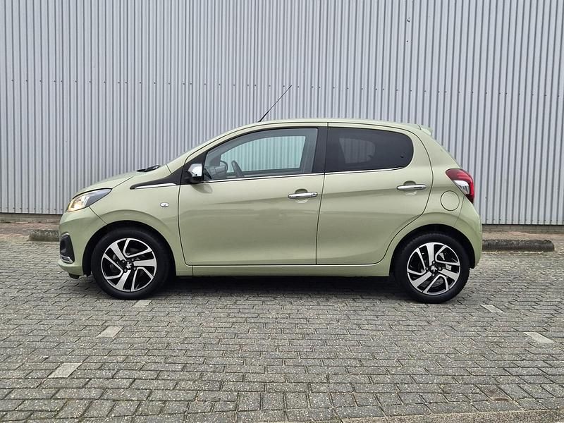 Gebruikt 2020 Peugeot 108 Allure Hatchback – 8271RV IJsselmuiden ...