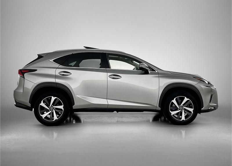 Gebruikt 2018 Lexus NX300h President Line 199 PK SUV – Zuid-Holland ...