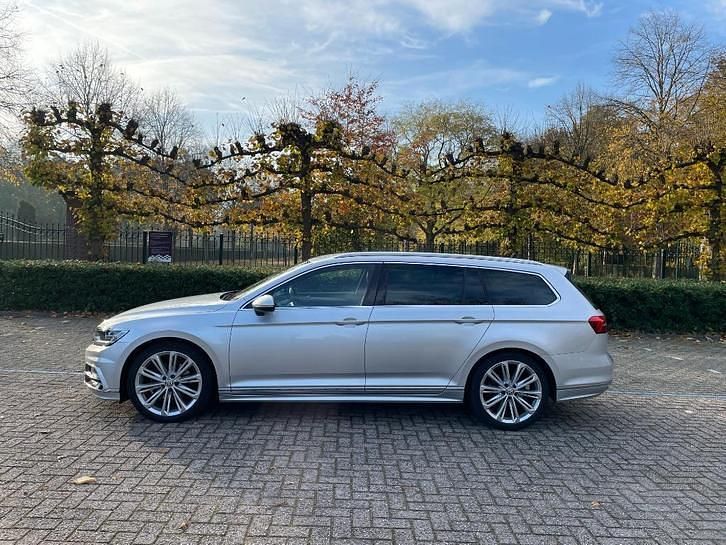 Gebruikt 2019 VW Passat R-line 149 PK Stationwagen – Noord-Holland ...