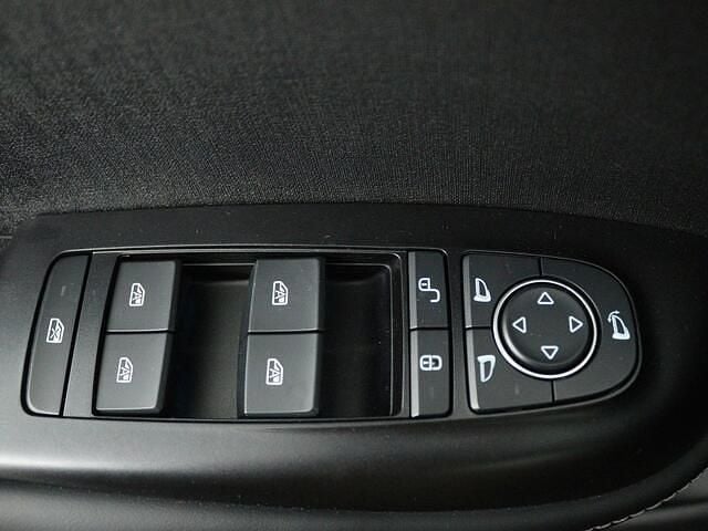 Nieuw 2026 BYD Dolphin Comfort 204 PK Hatchback – 4827 HJ Breda (Dealer ...