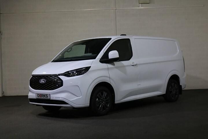 Nieuw 2025 Ford E-Transit Limited Van – 5406XN XN UDEN (Dealer) – € 37. ...