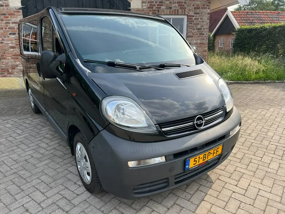 Occasion Opel Vivaro 81 PK (2004) in Overdinkel - € 6.500 | AutoUncle