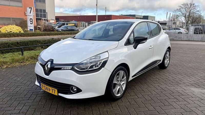 Occasion 2013 Renault Clio IV 90 PK Sedan – Gelderland (Dealer) – € 3. ...