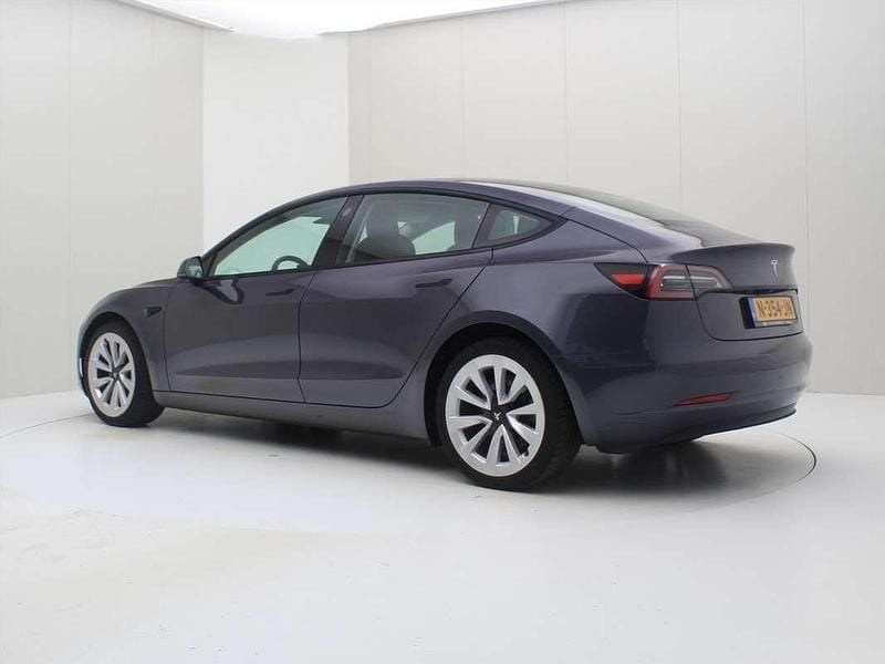 Gebruikt 2021 Tesla Model 3 Standard Range 306 PK Sedan – 4671HE HE ...