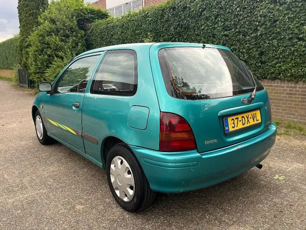 Occasion Toyota Starlet 75 PK (1997) in GROESBEEK - € 1.999 | AutoUncle