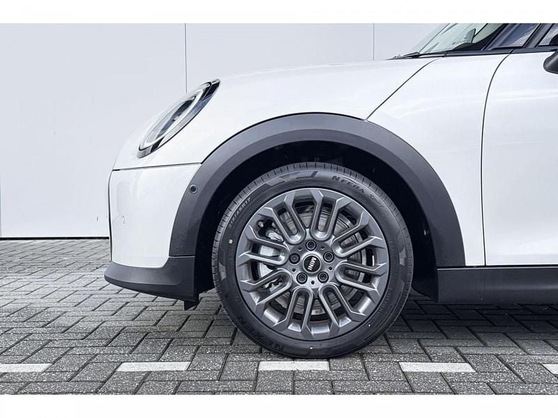 Occasion Mini Cooper Classic 156 PK (2026) in AW Naarden - € 41.971 ...