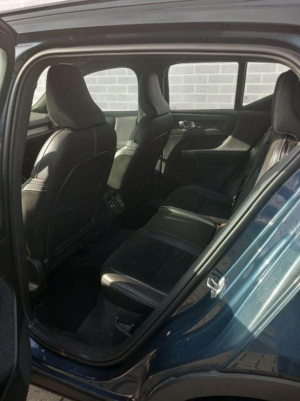 Occasion 2021 Volvo XC40 Pro 408 PK SUV – 8028PR Zwolle (Dealer) – € 27 ...