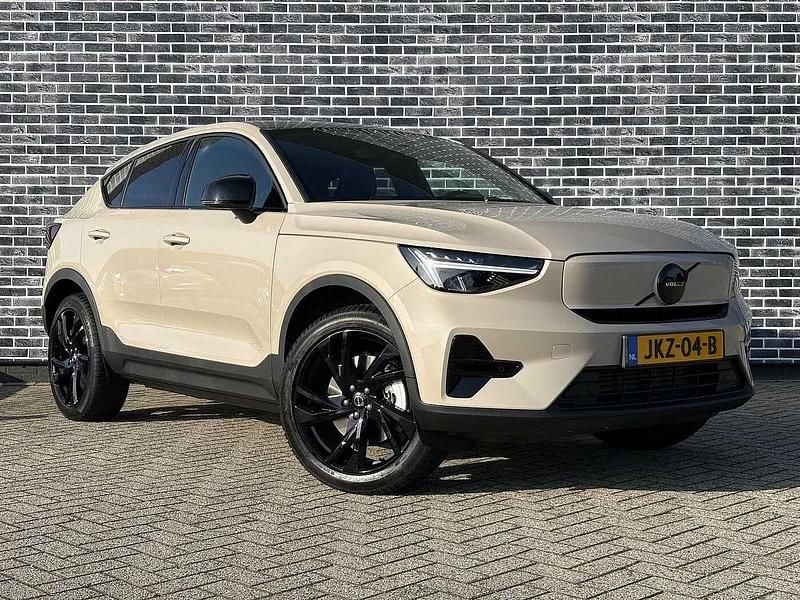 Nieuw 2025 Volvo EC40 Plus 251 PK SUV – 7007 CL Doetinchem (Dealer) – € ...