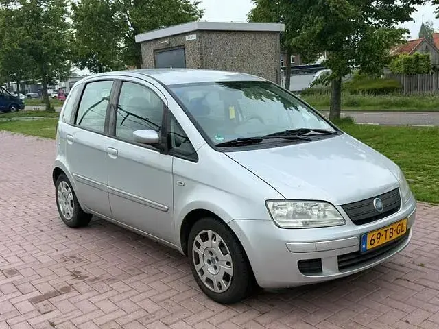 Occasion Fiat Idea Dynamic 95 PK (2006) in Kapelle - € 1.250 | AutoUncle