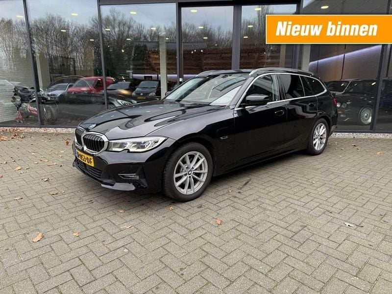 Gebruikt 2021 BMW 320e Comfort Edition 163 PK Stationwagen – 5405ND ND ...