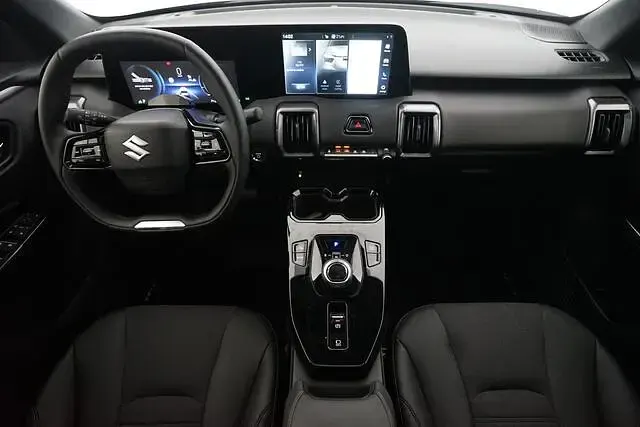 Nieuw Suzuki e-Vitara Style 144 PK (2026) in Rouveen - € 38.590 | AutoUncle