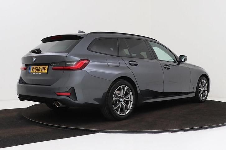 Gebruikt 2021 BMW 318 Executive 156 PK Stationwagen – Noord-Holland ...