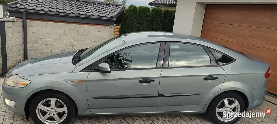 Używany Ford Mondeo (2008) w Radom - 8900 zł | AutoUncle