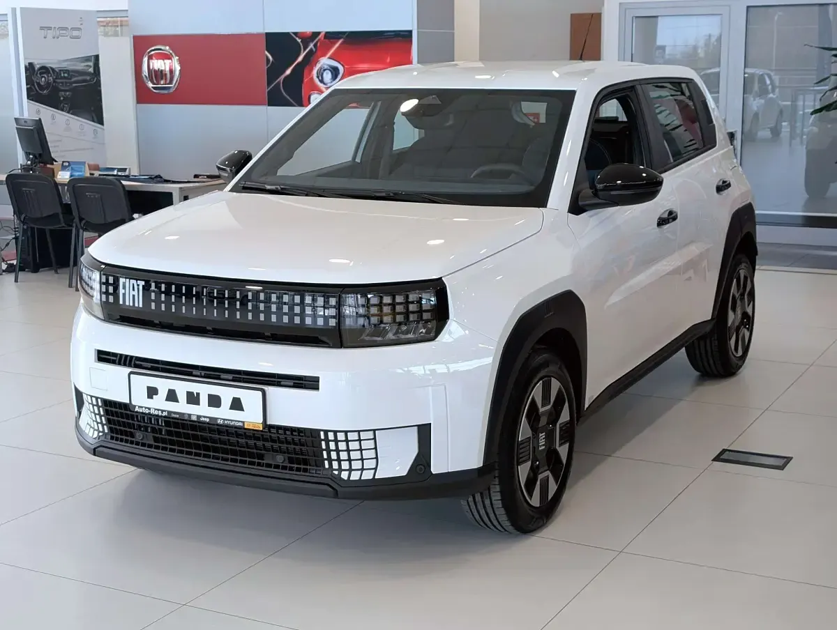 Nowe Fiat Grande Panda Icon 110 KM (2026) w RZESZOW - 87 000 zł | AutoUncle
