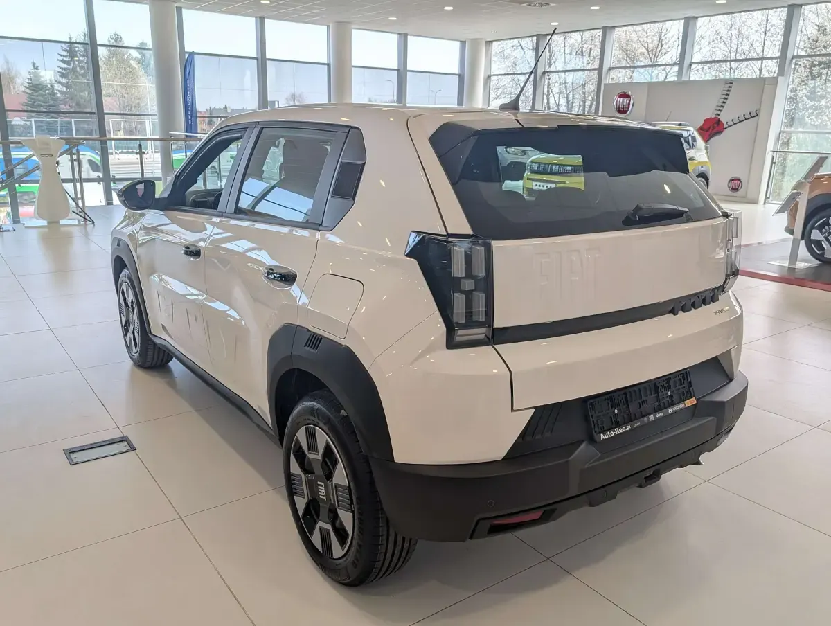 Nowe Fiat Grande Panda Icon 110 KM (2026) w RZESZOW - 87 000 zł | AutoUncle
