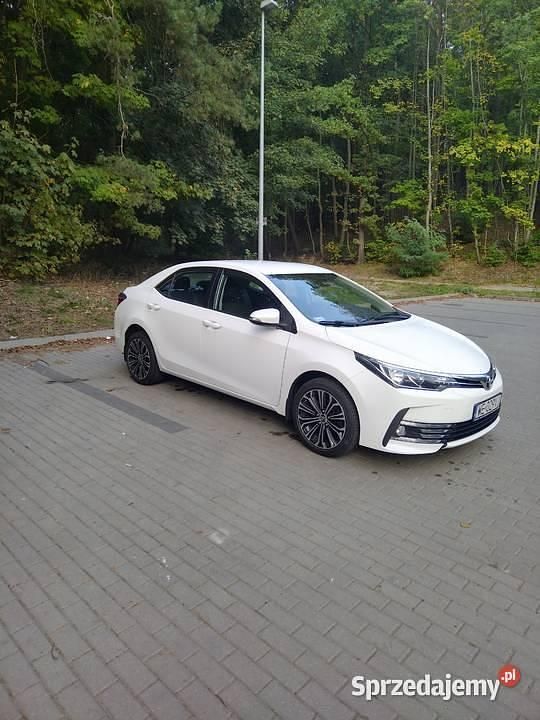 Używany 2018 Toyota Corolla 132 KM Sedan/Limuzyna – Pomorskie (Prywatny ...