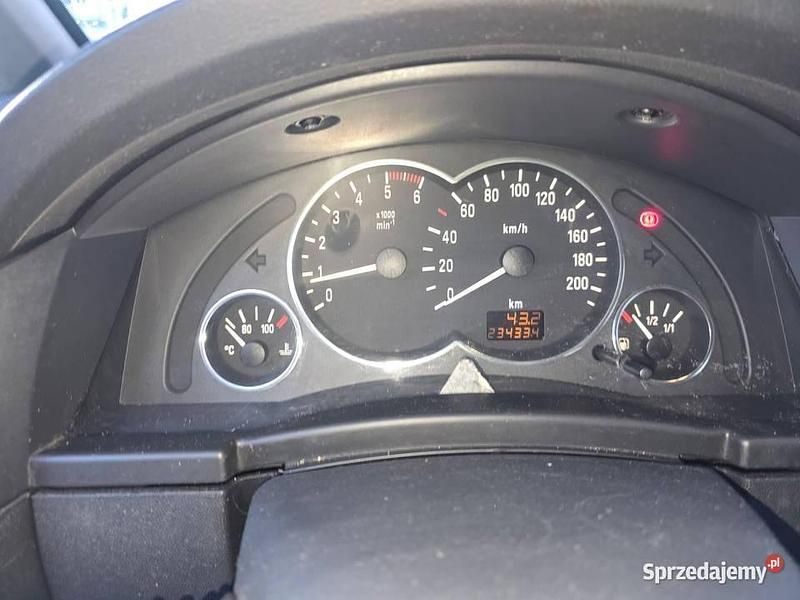 Używany 2004 Opel Meriva Minivan – Łódzkie (Prywatny) – 2700 zł ...