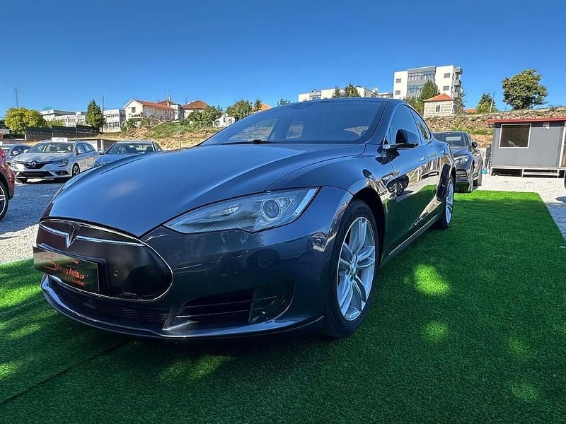 Usado 2016 Tesla Model S 320 HP Citadino – 4615 Porto (Stand) – € 18. ...