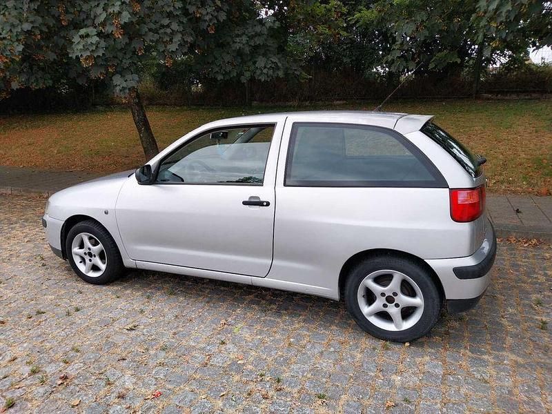 VENDIDO Usado 2001 Seat Ibiza – Porto (Privado) – € 1.600 (Veículo raro) | AutoUncle