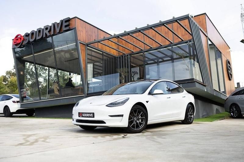 Usado 2019 Tesla Model 3 238 HP Sedan – 3720 Cucujães (Stand) – € 22. ...