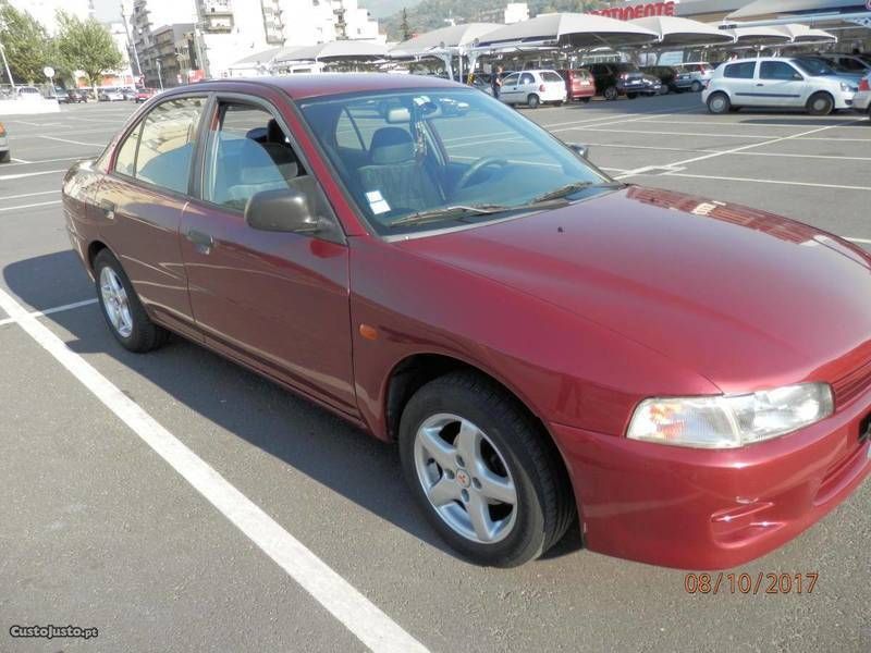 Sold Mitsubishi Lancer 1.3 GLX - 97 - Carros usados para venda