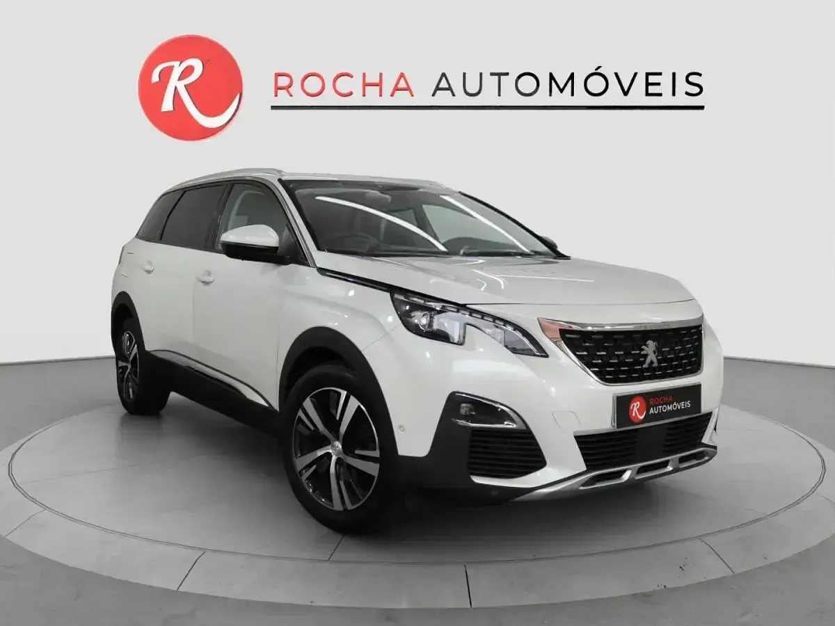 Usado Peugeot 5008 Allure 130 HP (2019) em Matosinhos - € 18.199 ...